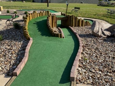 FX Mini-Golf